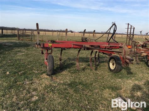 International 5500 Chisel Plow Bigiron Auctions