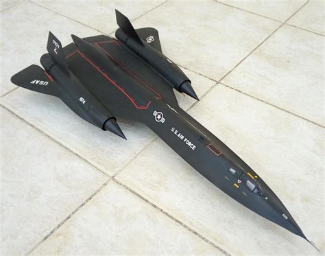 Testors 148 Sr 71 Blackbird Imodeler