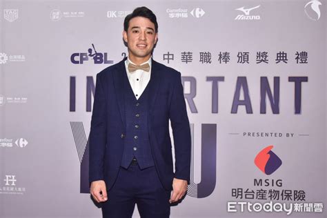 中職／擊敗江坤宇 林安可沒意外奪下新人王 Ettoday運動雲 Ettoday新聞雲