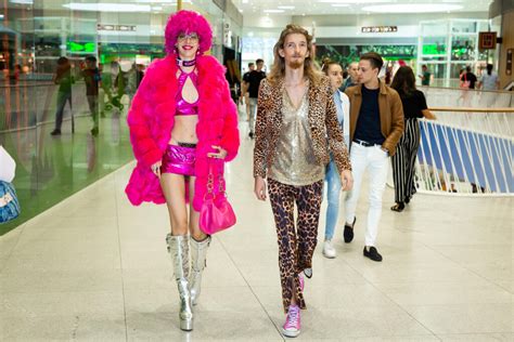 Z Vulgárnej Rebelky Krásna žena Alex Wortex Je Dnes Krásna Mladá Dáma Pozrite Na Tú Premenu