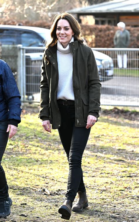 Kate Middleton Wearing Blundstone The Chelsea Boot Store