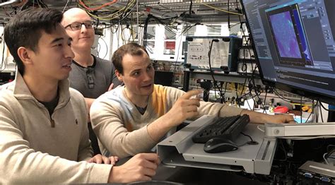 Scientists Create Quantum States In Everyday Electronics Electronic