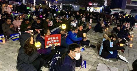 퇴근 후 탄핵촛불 달라진 직장인 일상