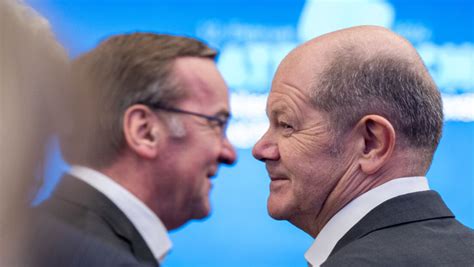 Политико о објављеном снимку плана напада на Кримски мост Из Немачке цури као кроз сито — Rt