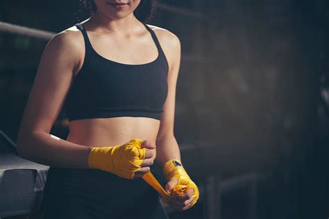 Tips To Strengthen Your Wrists Through Wrist Stretches And Exercises Dmoose