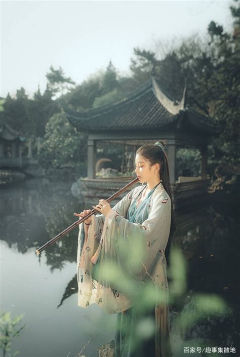 经商种田文：穿成一穷二白农家女，让人小鹿乱撞的猎户是福利！百科ta说