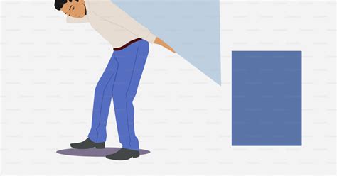 비즈니스 솔루션 타협 문제 해결 개념 남자는 거대한 삼각형 직소 퍼즐 조각을 가지고 다닌다 사업가는 팀 회사 커뮤니티의 일부이며 작업량을 공유합니다 만화 사람들