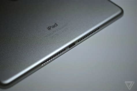 61mm土豪金！ipad Air 2真机上手图赏平板电脑太平洋电脑网