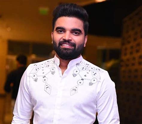 Telugu Anchor Pradeep Marriage Photos