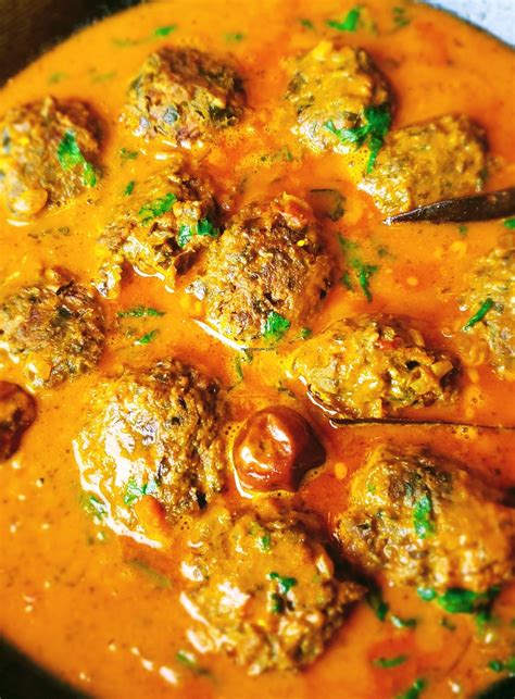 Spinach Kofta Currypalak Kofta Curryeasy Veg Kofta Curry