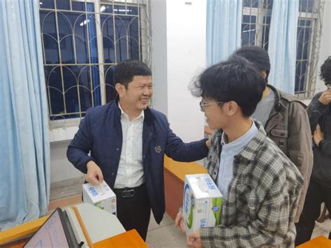 考研冲刺，奋力一搏——船舶与海运学院举办 考研学生慰问会 广东海洋大学船舶与海运学院