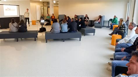 Greselius Gymnasium Lädt Igs Schüler In Die Offene Oberstufe Ein