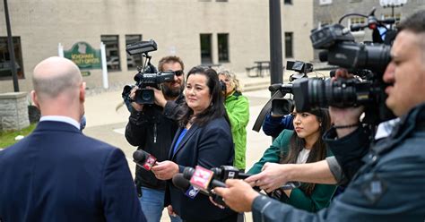 Jurors Deliberate In Trial Over Limousine Wreck That Killed 20 People
