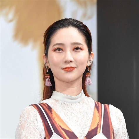 ファーストサマーウイカ33歳、美文字すぎ！「10年習字習ってて良かった」 ファン驚き「直筆でしたか！」「ゾクゾクしました」｜まいどなニュース