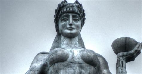 ქართლის დედის საბჭოთა დები ტაბულა