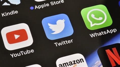 Twitter Is Rolling Out A Fix For The Auto Scrolling Bug On Ios