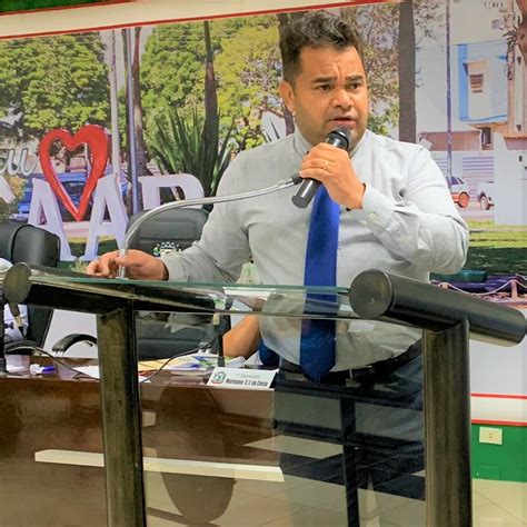 Projeto de Lei do vereador Isvan Araújo é sancionado pelo Executivo Câmara Municipal de Caarapó MS