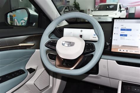 吉利几何g6 2024款 500km 旗舰型图片吉利几何2568张图片汽车内饰图库懂车帝