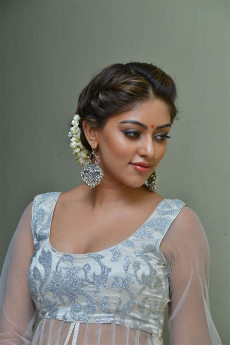 Gk Photoes Actress Anu Emmanuel Hot Photos