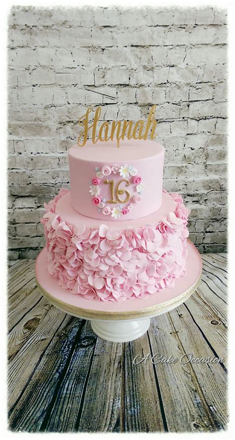 Pretty Pink 16th Birthday Cake 16th Birthday Cake For Girls 15th
