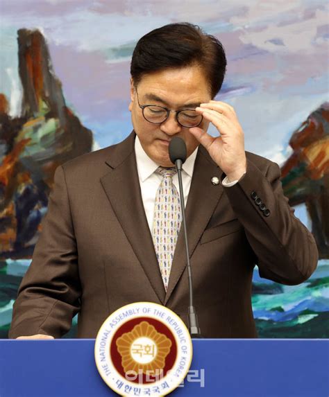잠시 멈춘 野예산폭주여전한 평행선 속 협상 ‘먹구름
