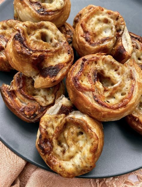 Vegemite Scrolls — Cooking With Ange