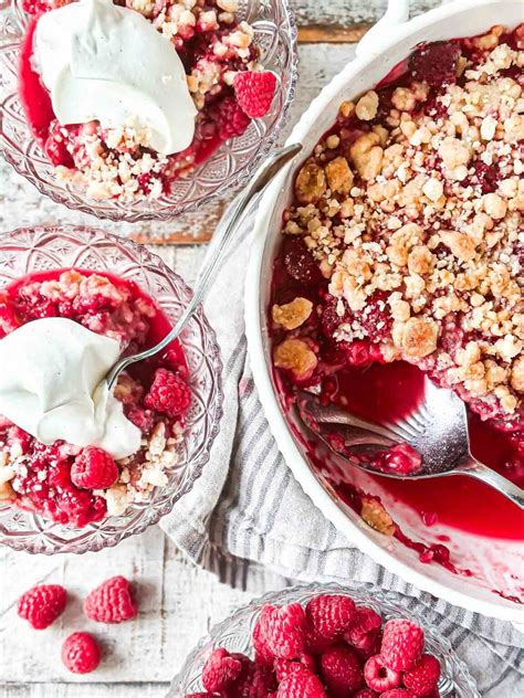 Raspberry Crisp • Easy From Scratch
