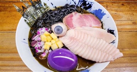 大王具足蟲不夠看⋯拉麵公子推新品：「爆漿眼珠」充滿眼淚味 再掀討論 生活 Ctwant