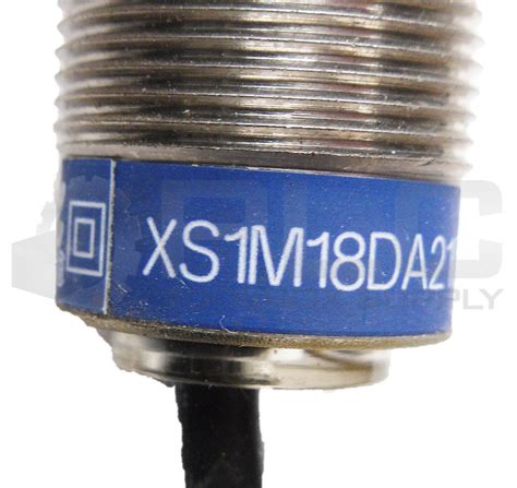 New Telemecanique Xs1 M18da210tf Inductive Proxmity Switch 032681 Read Plc Toolbox Supply