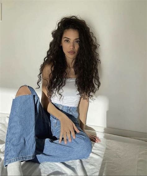 Почему вашим волосам необходим особый уход Long Curly Hair Curly