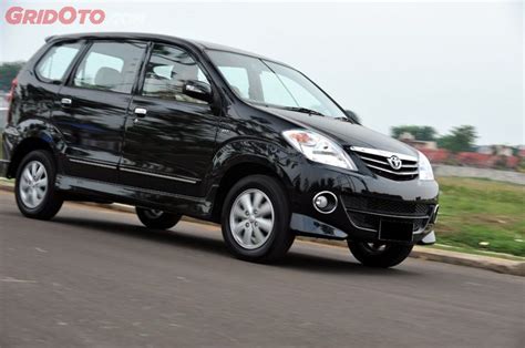 Anjlok Harga Mobil Bekas Turun Sampai Rp 40 Juta Ini Merek Dan
