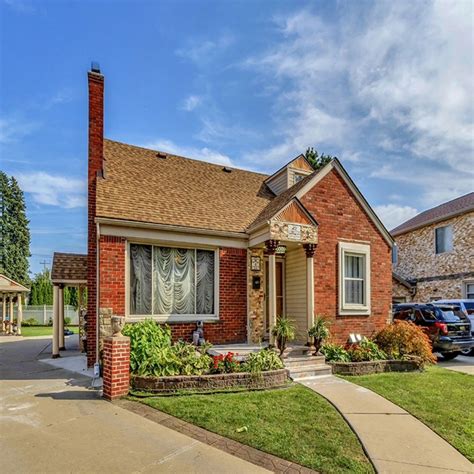 Bazzysells Realtor Michiganrealtor Michiganrealestate Realestate