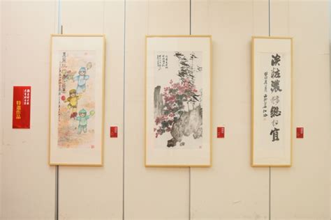 2023年杭州市 “西湖杯”主题书法美术作品展开幕