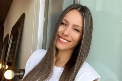 Pampita Así Es El Increíble Vestido Con Cristales Que Vistió En Los 8
