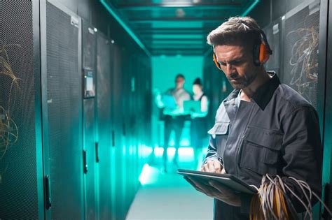 It Network Engineer Images Free Download On Freepik