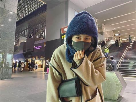 佐藤ミケーラ倭子さんのインスタグラム写真 佐藤ミケーラ倭子instagram「たけのこの里派になってしまいましたそういえば！」12月2