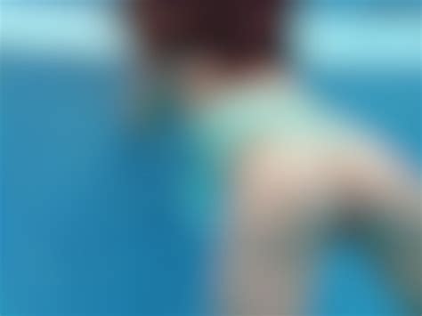 Hot Petite Smoking Hot Pornstar Lizi Vogue Swimming Video Porno