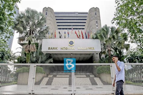 Bnm Raises Opr By 25 Bps To 250 Pct