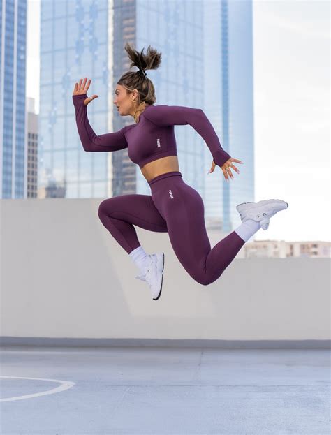 Move Seamless Long Sleeve Crop Top Plum Pursue Fitness