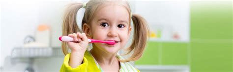 دکتر سحر غفارپور دندانپزشک کودکان