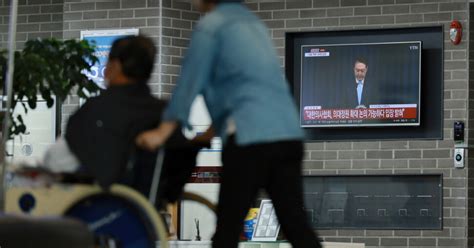 윤 대통령 “의대 증원 규모 줄이려면 과학적 근거 내야”