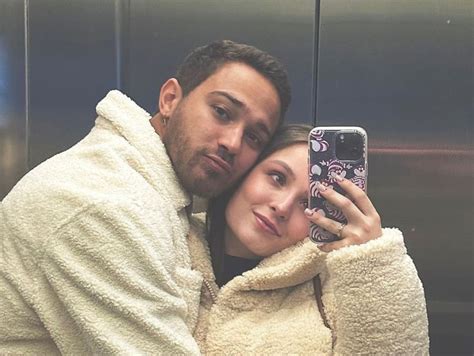 Larissa Manoela comenta relação a mãe Tenho uma nova família