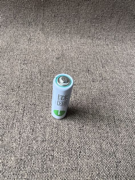 鼠标电池用完，果然换南孚益圆的电池什么值得买
