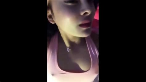 Andela Yuwono Masturbasi Hot Eporner