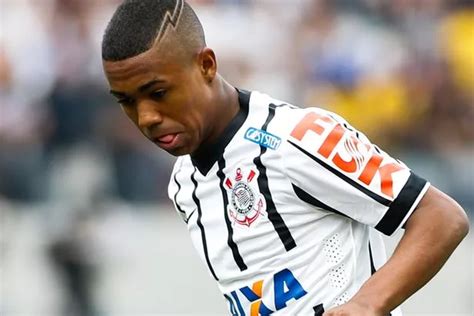 Who Is Malcom Bordeaux Star In Profile As Arsenal Identify Brazilian Winger As Alexis Sanchez