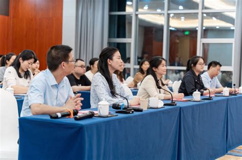 洞庭控股集团举办“诵红色经典·筑信仰之基·传使命担当”主题朗诵比赛 湖南洞庭资源控股集团有限公司