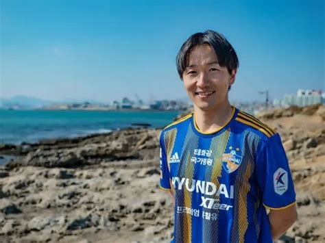 蔚山現代の洪明甫監督、mfアマノこと天野純に「金のために移籍うそをついた最悪の日本人選手」 Wowkorea（ワウコリア）
