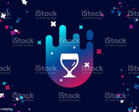 酒杯簡單的圖示酒精飲料標誌向量圖形及更多含酒精飲品圖片 含酒精飲品 圖示 平面設計 Istock