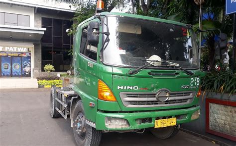 Truk Trailer Hino Homecare
