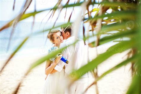 Beautiful Newly Married Couple Honeymoon And Wedding Concept 26415622